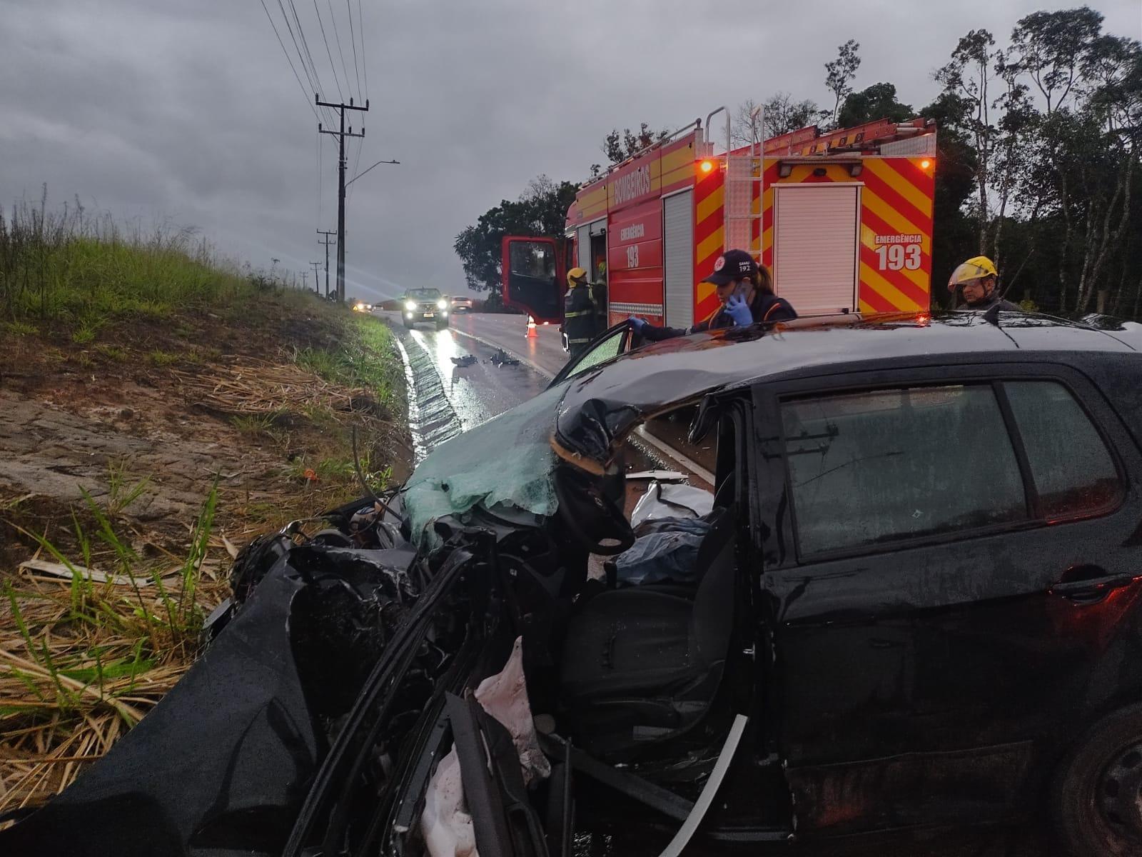 Colisão na SC-110 tira a vida de imbuiense neste domingo (23) - Rádio ...